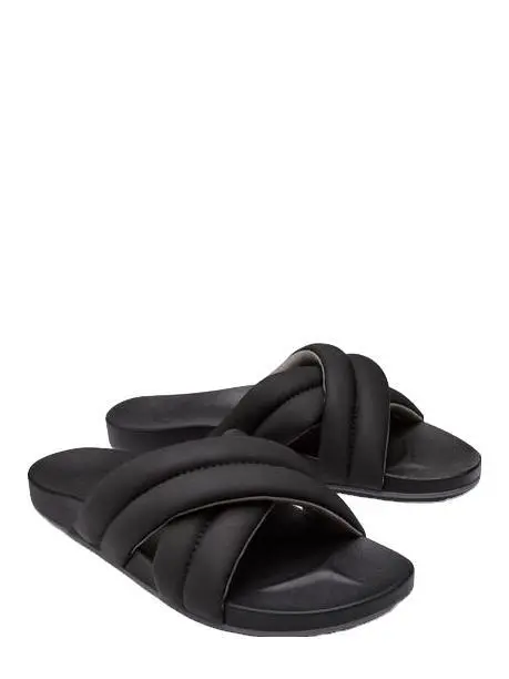 Olukai Hila Slide Sandal - Black/black