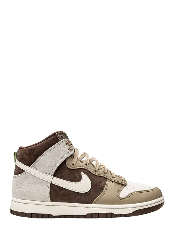 Nike Dunk High Light Chocolate Sneakers - Brown