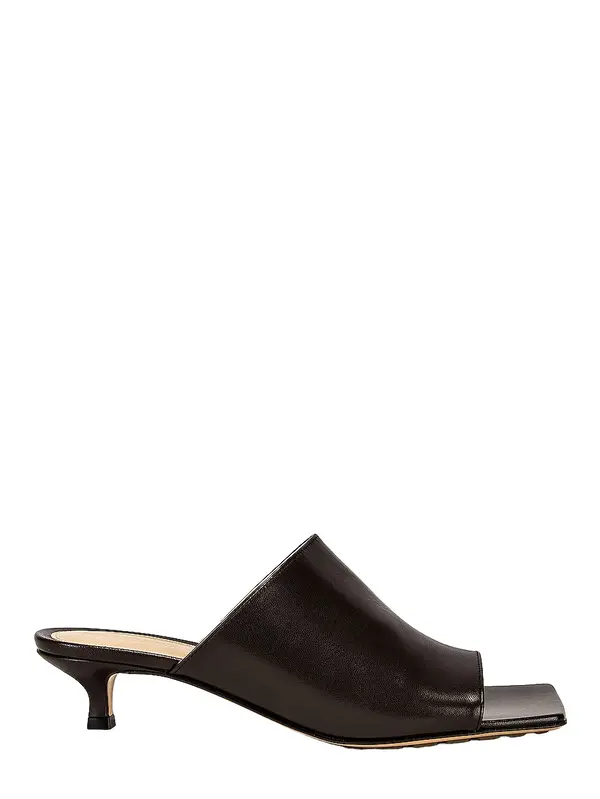 Bottega Veneta Stretch Mule Sandals - Fondant