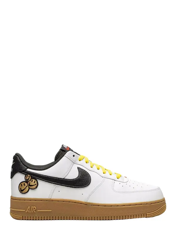 Nike Air Force 1 Low '07 Lv8 Go The Extra The Smile' Sneakers - White