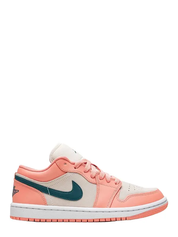 JORDAN Air 1 Low Sneakers - Pink