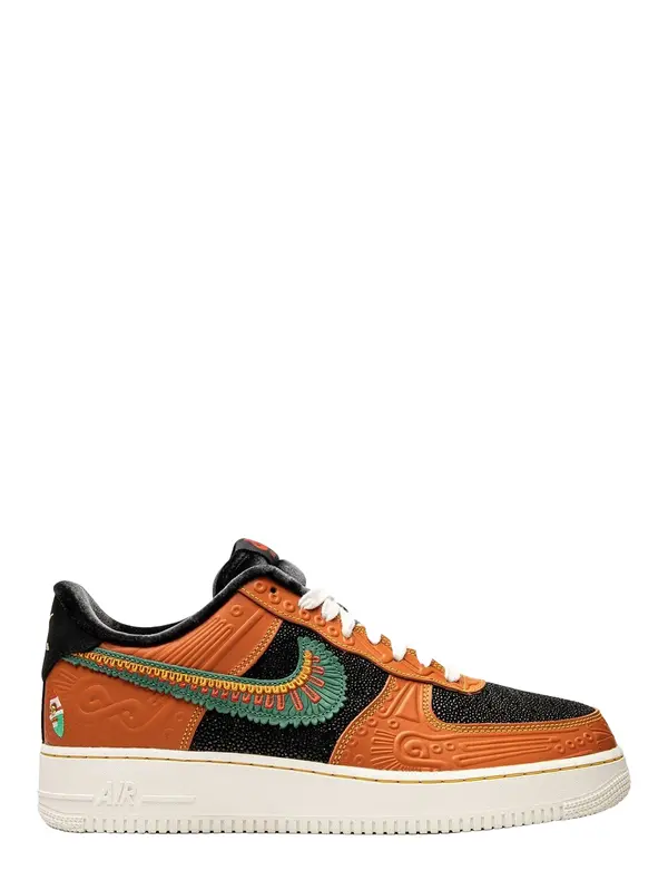 Nike Air Force 1 '07 Lx Siempre Familia Sneakers - Orange