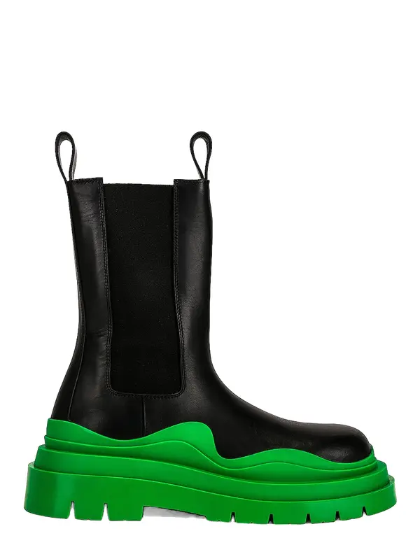 Bottega Veneta Tire Chelsea Boots - Black & Green