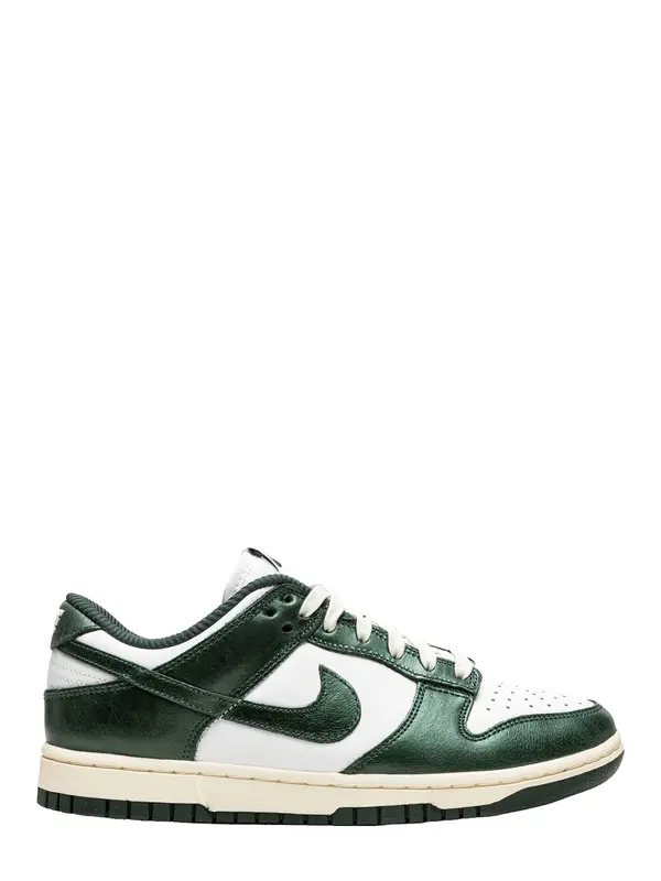 Nike Dunk Low Vintage Sneakers - Green