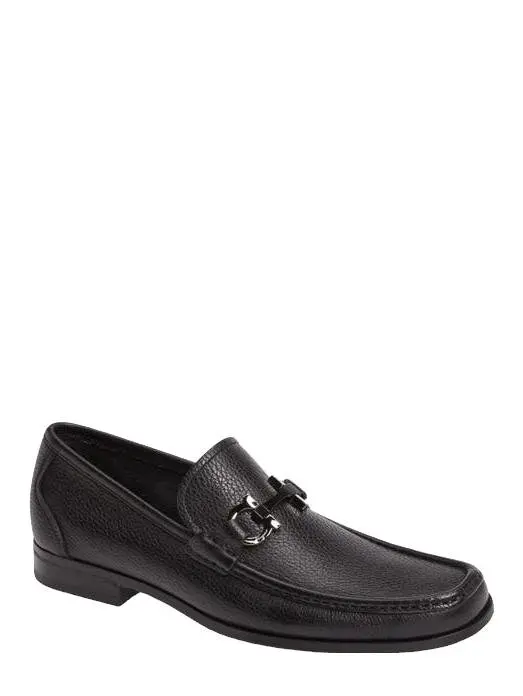 FERRAGAMO Grandioso Pebbled Driving Shoe With Gancio Ornament - Black Leather