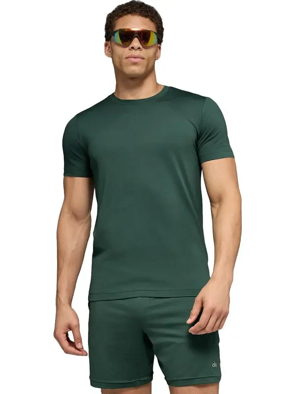 Alo Yoga Conquer Reform Crewneck Short Sleeve Top - Clover Green