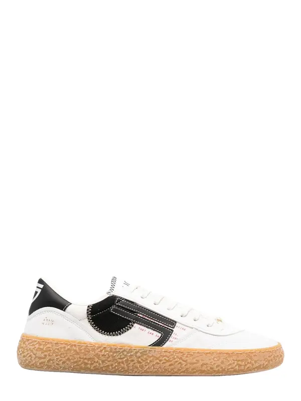PURAAI Logo Low-top Sneakers - White