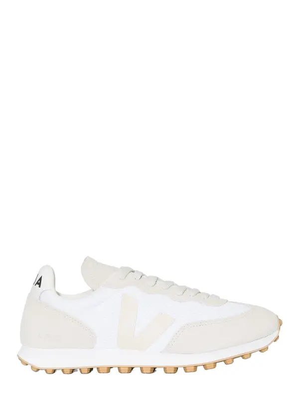 VEJA Logo-patch Lace-up Sneakers - White