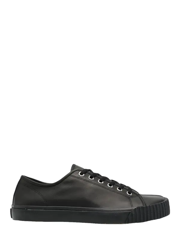 MAISON MARGIELA Tabi Low-top Sneakers - Black