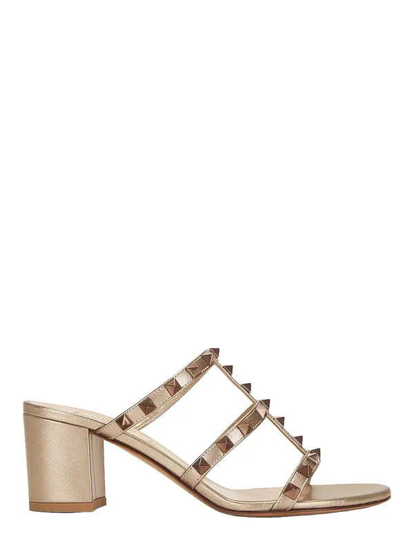 Valentino Garavani Rockstud Slide - Skin