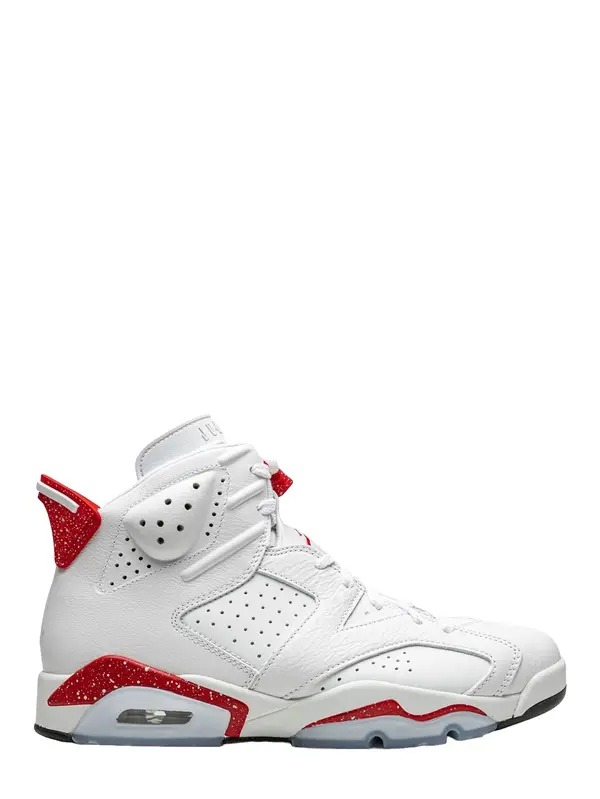 JORDAN Retro Sneakers - White