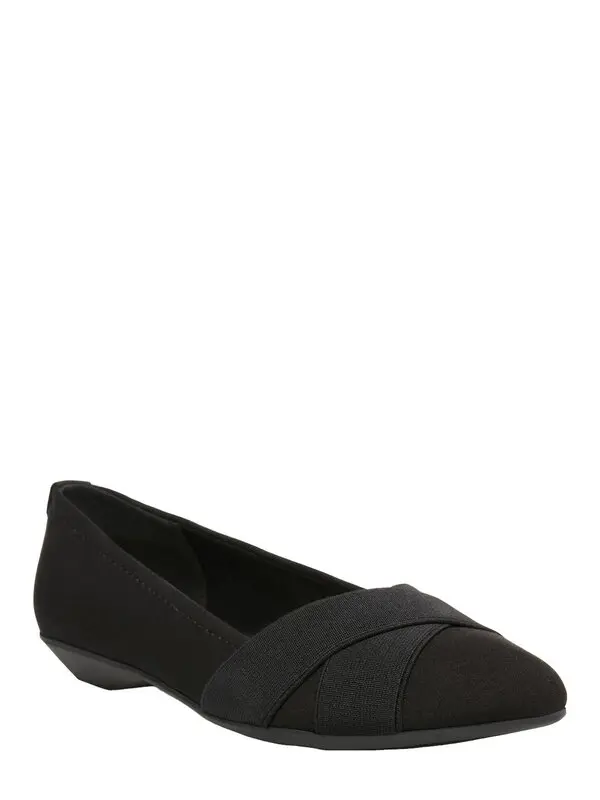 Anne Klein Oalise Pointed Toe Flat - Black/black Fabric