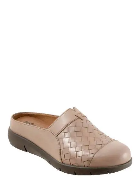 Softwalk San Marcos Ii Clog - Taupe