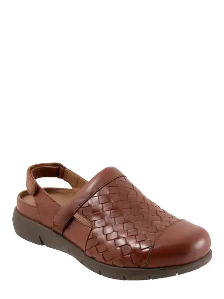 Softwalk Salina Ii Woven Clog - Rust