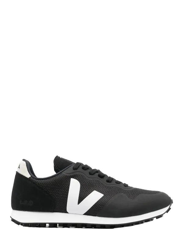 VEJA Panelled Low-top Sneakers - Black