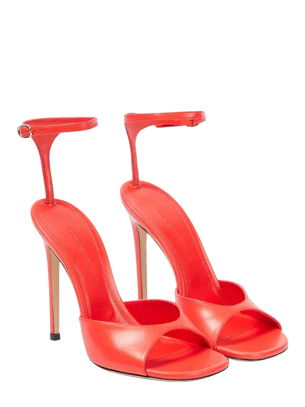 Victoria Beckham Leather Sandals - Red