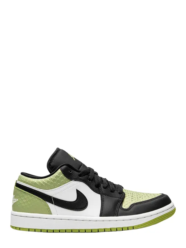 JORDAN Air 1 Low Se Vivid Snakeskin Sneakers - Green