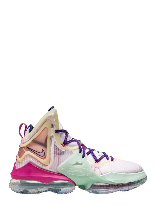 Nike Lebron 19 Valentine's Day Sneakers - White