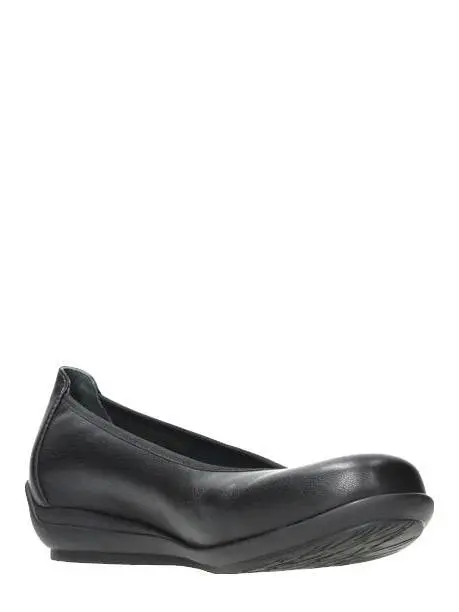 WOLKY Duncan F2f Flat - Black Biocare Stretch Leather