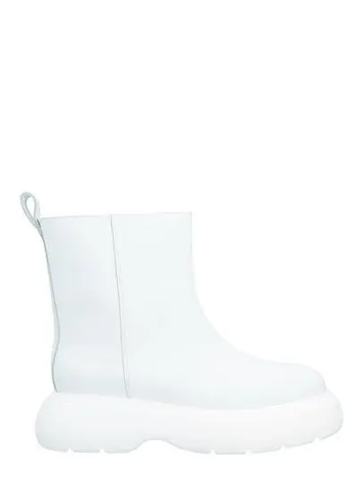 Gia Couture Ankle Boots In Calfskin - White