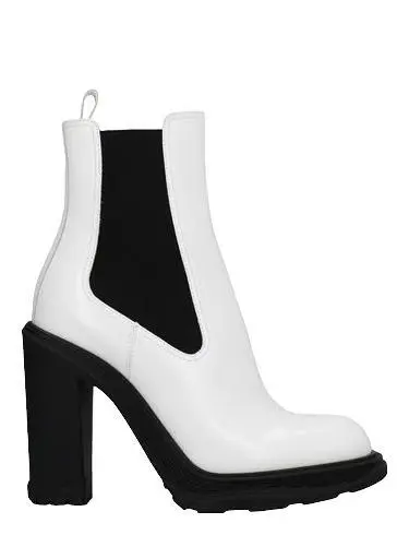 Alexander McQueen Leather Chelsea Boots - White
