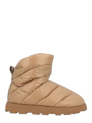 PIUMESTUDIO Padded Ankle Boots - Beige