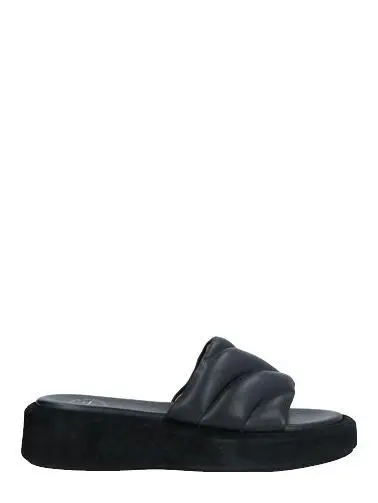ATP ATELIER Sandals In Soft Leather - Black