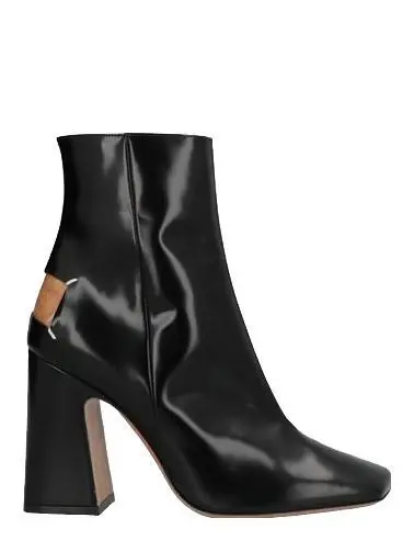 MAISON MARGIELA Ankle Boots In Leather - Black