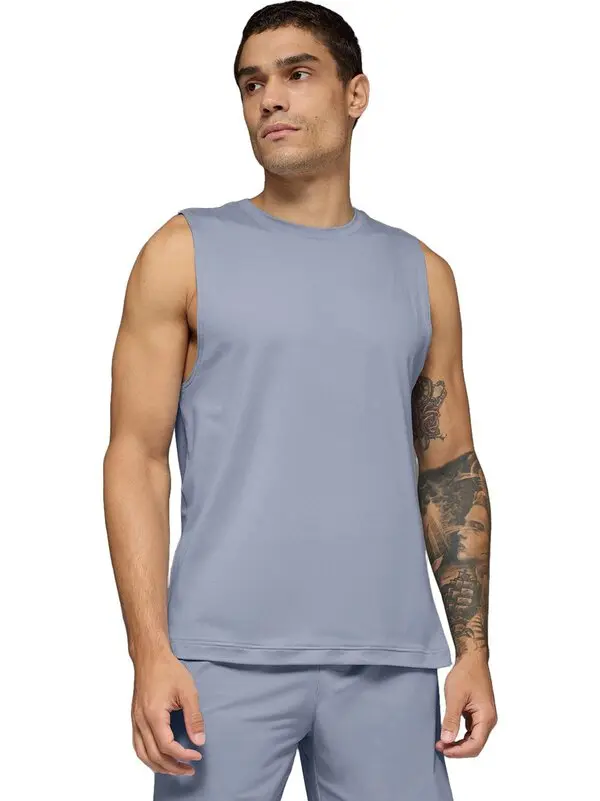 Alo Yoga Conquer Muscle Tank Top - Winter Frost