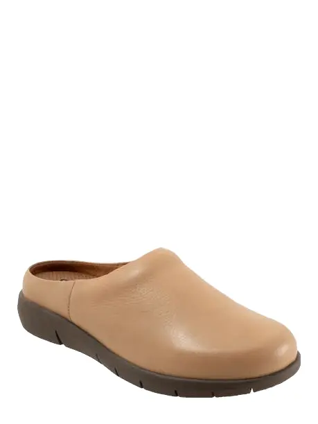 Softwalk Andria Leather Mule - Beige
