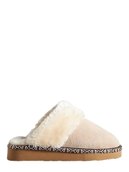 Minnetonka Cerise Slippers - Light Grey