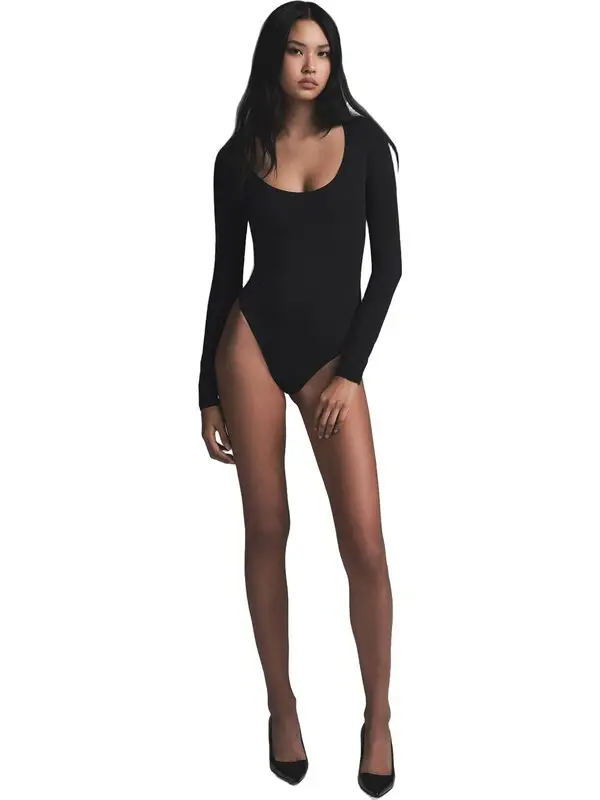 SKIMS Fits Everybody Long Sleeve Scoop Bodysuit - Onyx