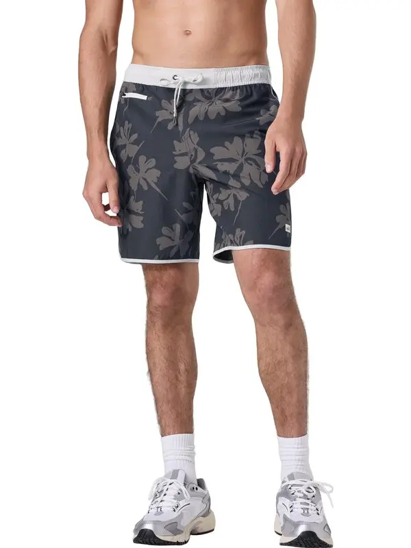 Vuori Banks Shorts - Dark Pewter Plumeria
