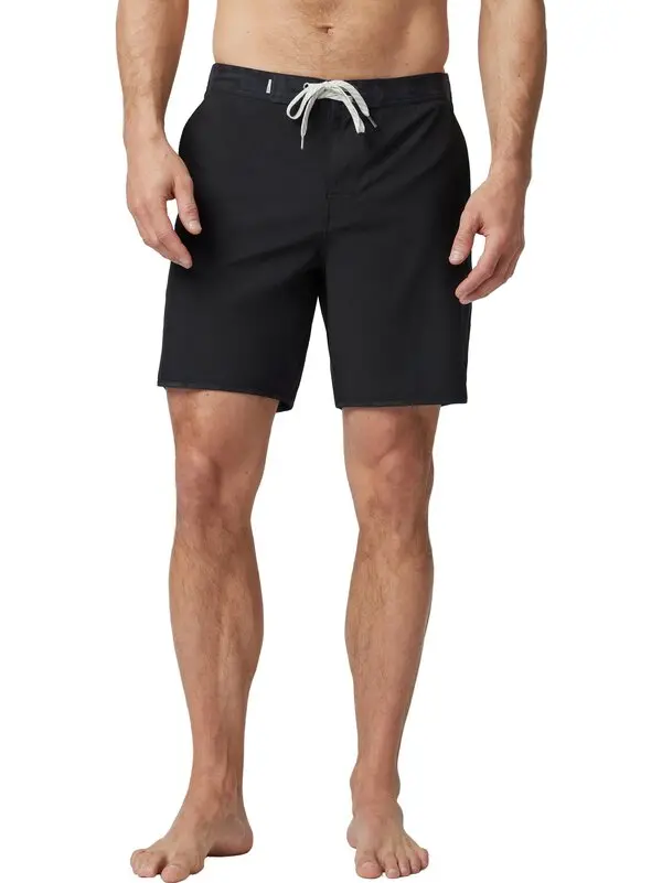 Vuori Boardshorts - Black
