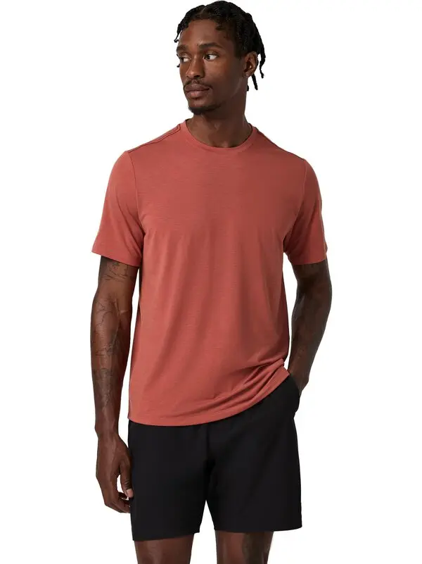 Vuori Current Tech T-shirt - Spice