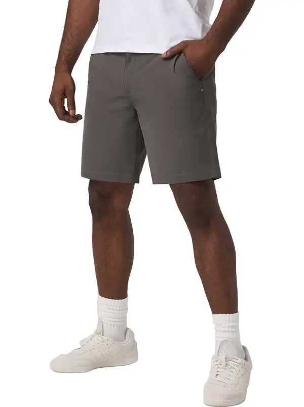 Vuori Meta™ 8" Shorts - Warm Grey