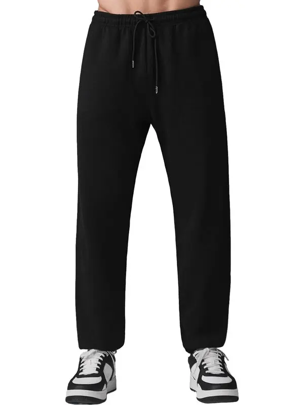 Alo Yoga Chill Sweatpant - Black