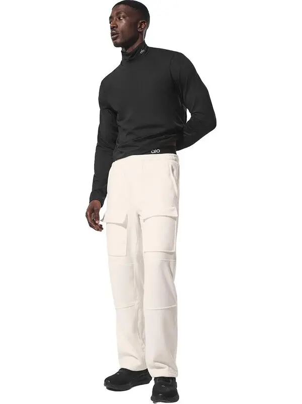 Alo Yoga Polar Fleece Ridge Cargo Pants - Ivory