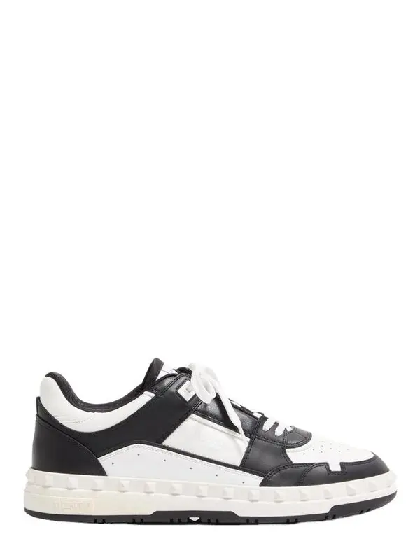 Valentino Garavani Freedots Low-top Trainer - Black