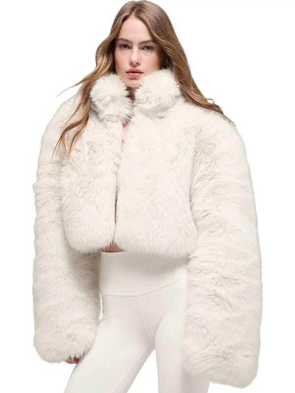 Alo Yoga Faux Fur Cropped Jacket - Ivory