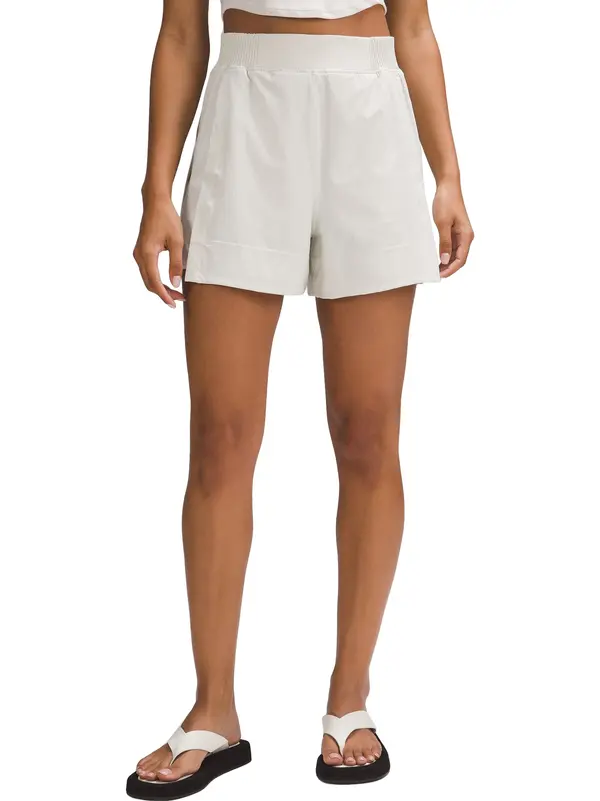 Lululemon Stretch Woven Relaxed-fit High-rise 4" Short - Bone
