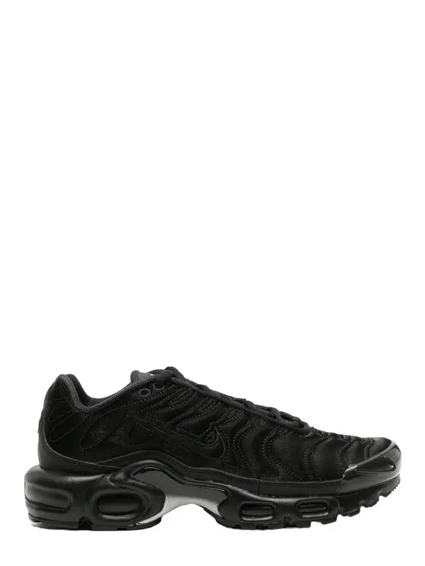 Nike Air Max Plus Embroidered-logo Sneakers - Black