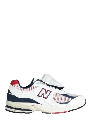 NEW BALANCE 2002r Sneakers - White