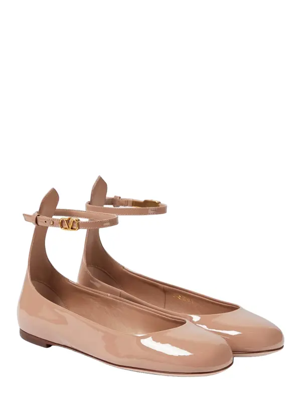Valentino Garavani Tan-go Ballet Flats - Neutrals