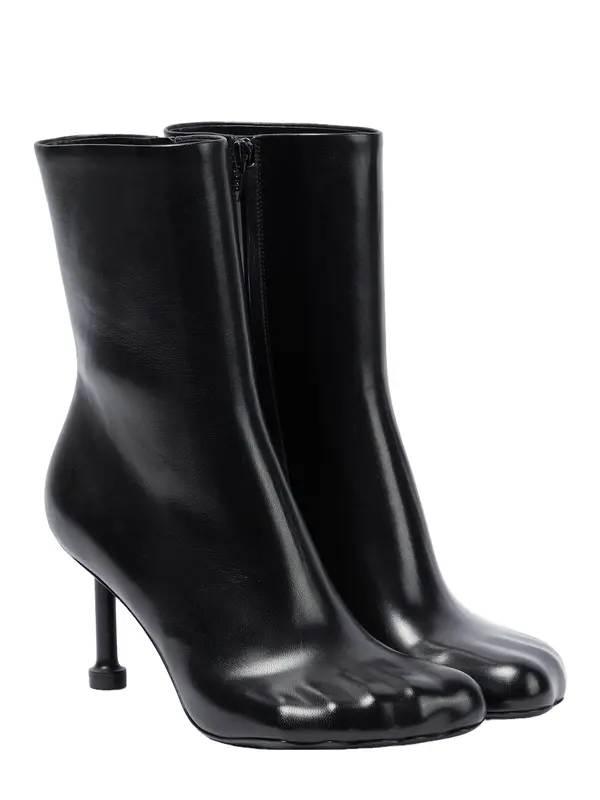 Balenciaga Leather Ankle Boots - Black