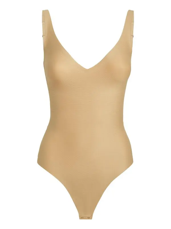 SKIMS Sculpting Plunge Bodysuit - Nude