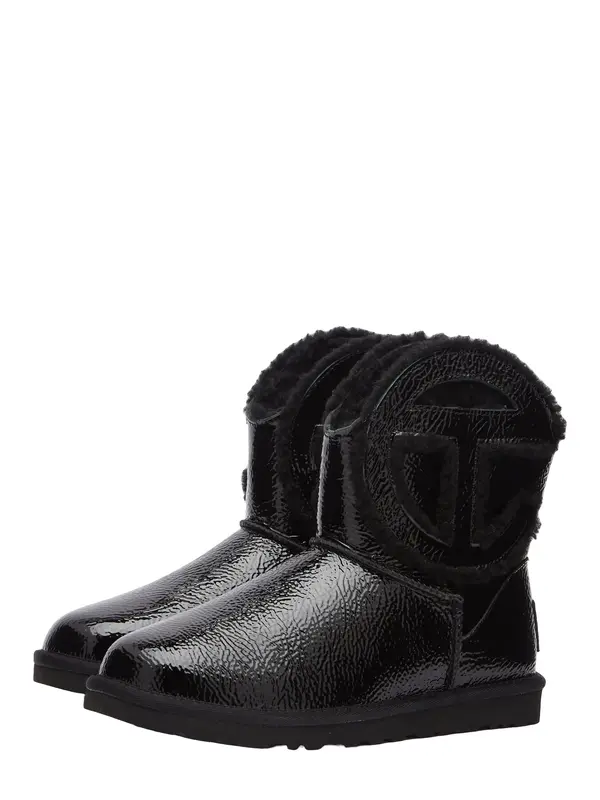 UGG X Telfar Mini Crinkle Boots - Black