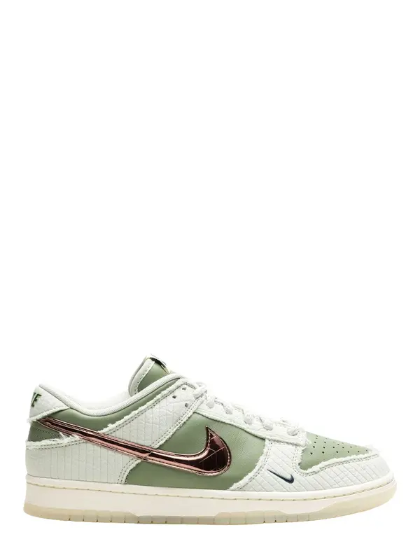 Nike Dunk Low Be 1 Of 1 Sneakers - Neutrals