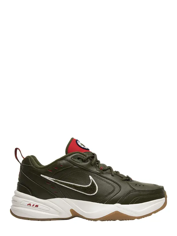 Nike Monarch Iv 'weekend Campout' Sneakers - Green