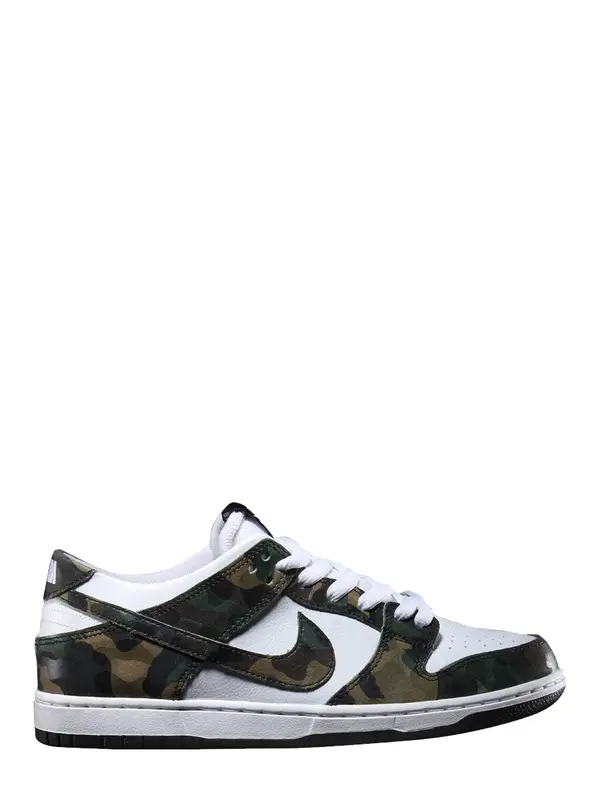 Nike Dunk Low Pro Camo Sneakers - White